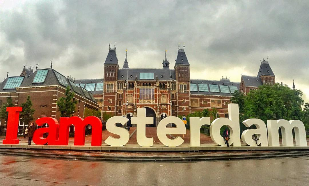 Amsterdam – Passage Seventeen.